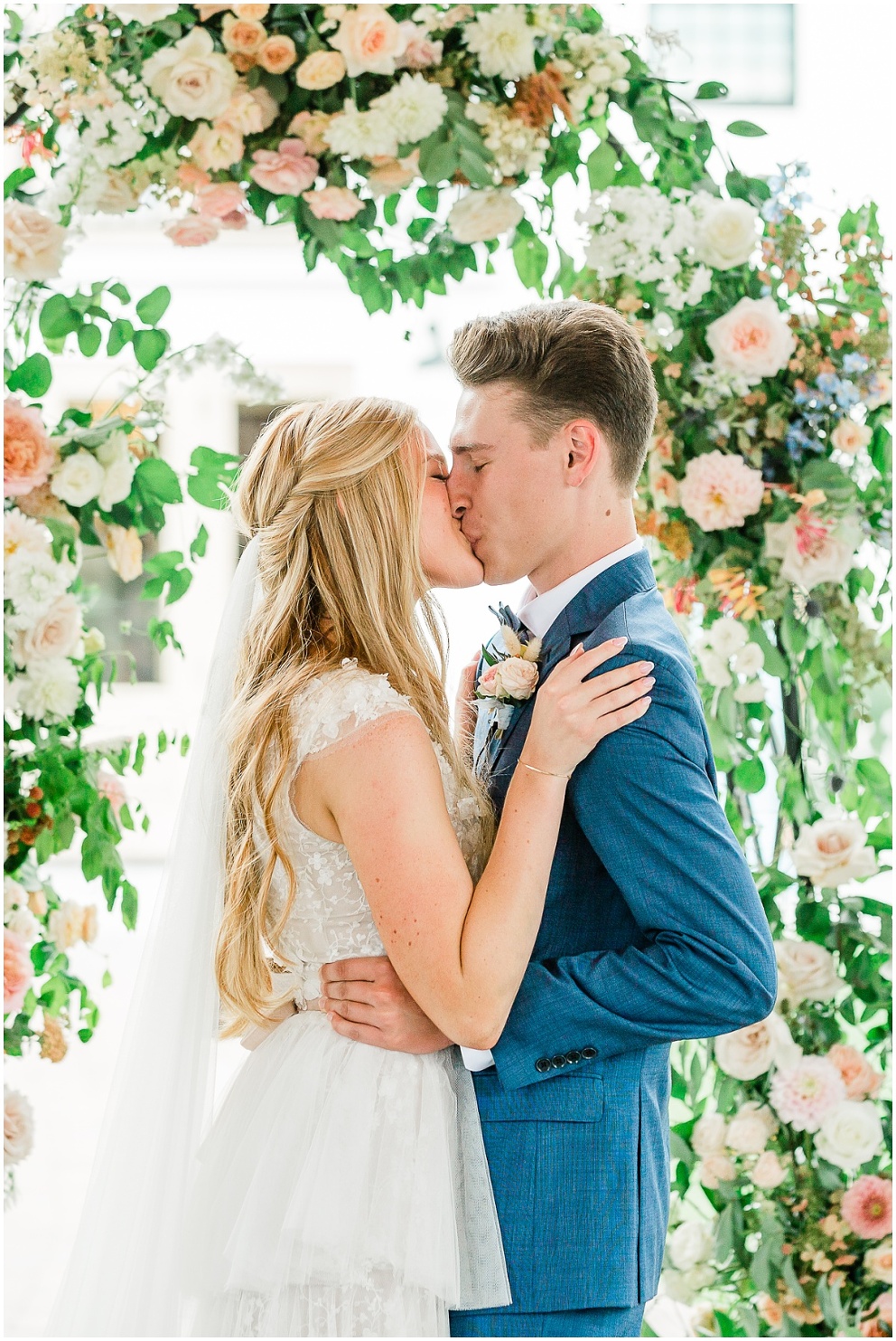 Summer Walker Farms Wedding - Ashley DeHart Photography